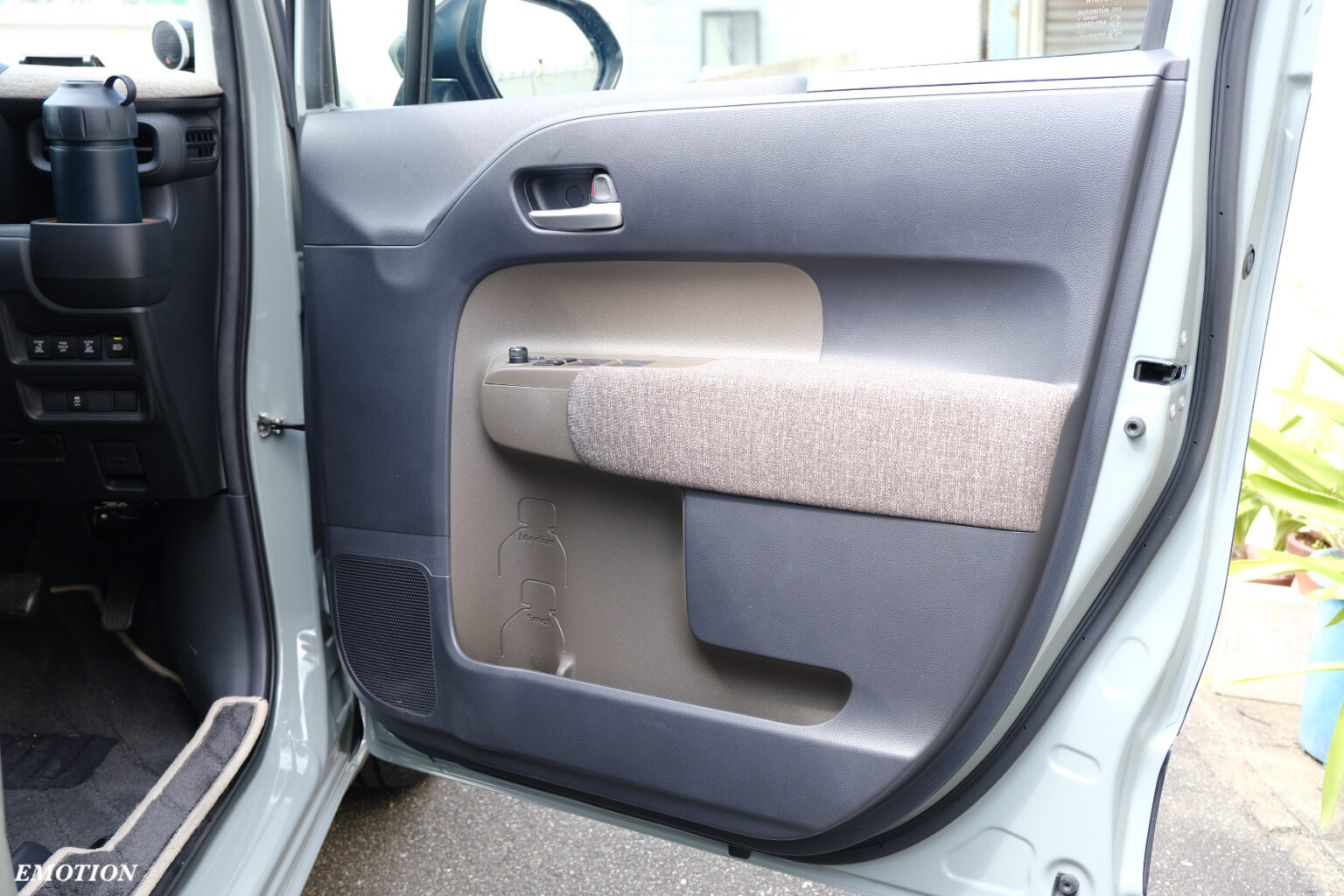 トヨタ シエンタ DAとBluetooth外部入力の両立で快適ドライブ | emolog